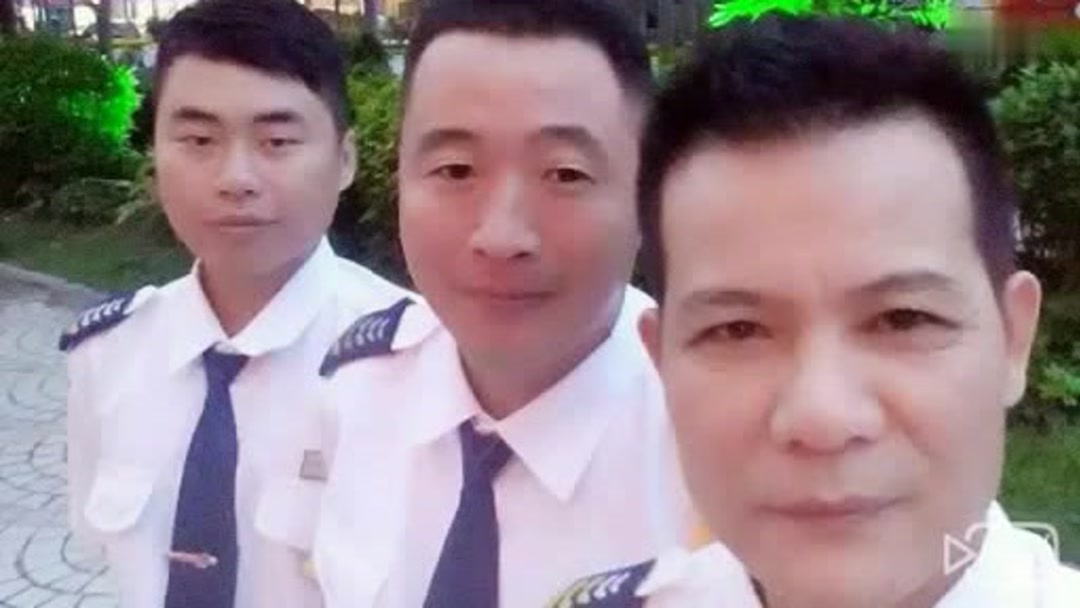 闸坡延生商务酒店车辆指挥手势