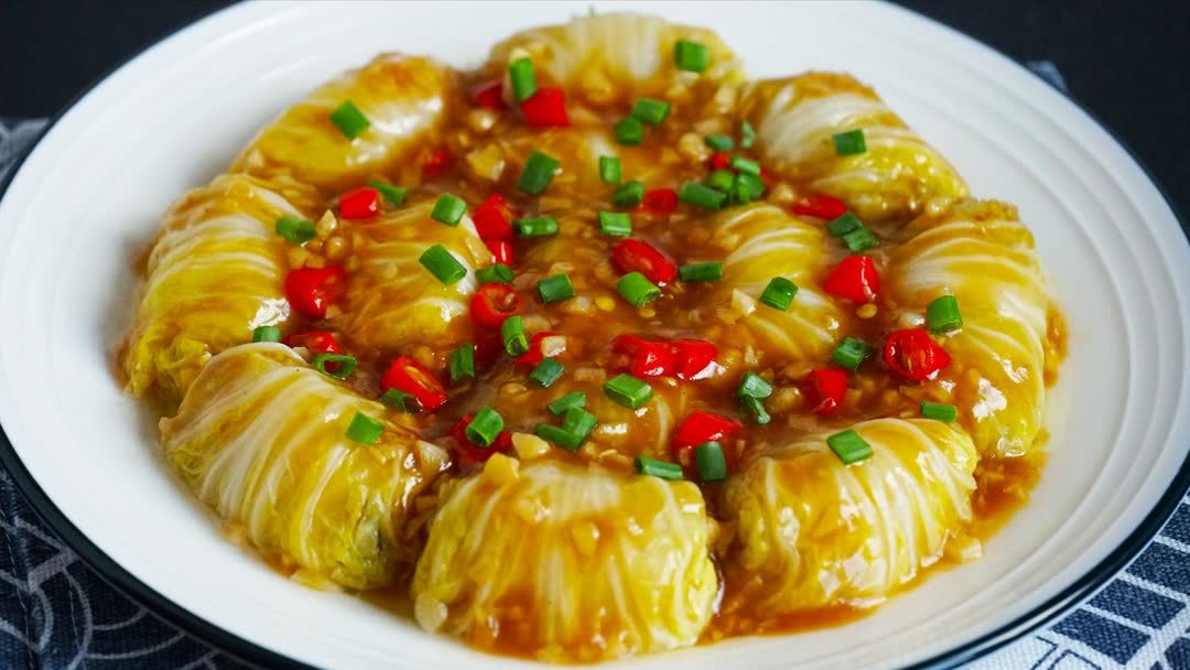 娃娃菜这个做法实在吃不够,入口软嫩鲜美,营养丰富,全家都爱吃