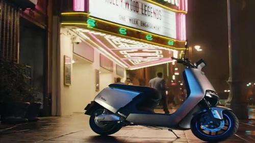 没想到范迪塞尔,还拍过电动车的广告,太帅了