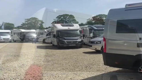 一款很适合家庭旅行的房车,C本即可驾驶,满足国六排放、