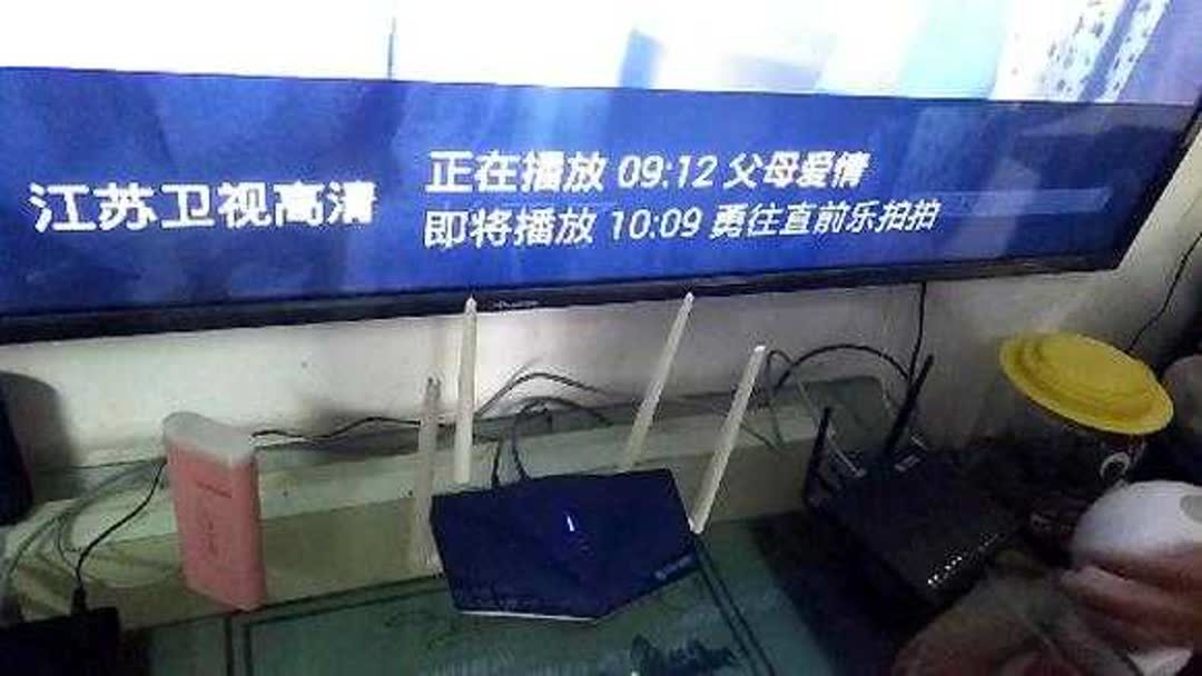 移动宽带故障维修,用户逗我玩里,到现场没问题,看看咋回事!