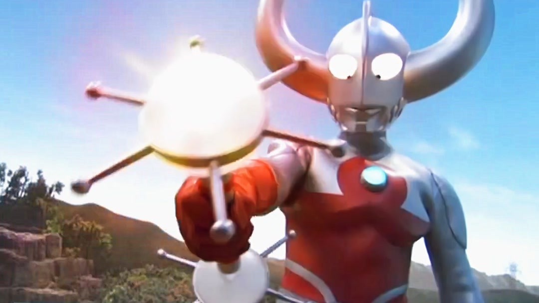 奥特之父的五大武器,除了究极之刃正常点,其他的都是奇葩