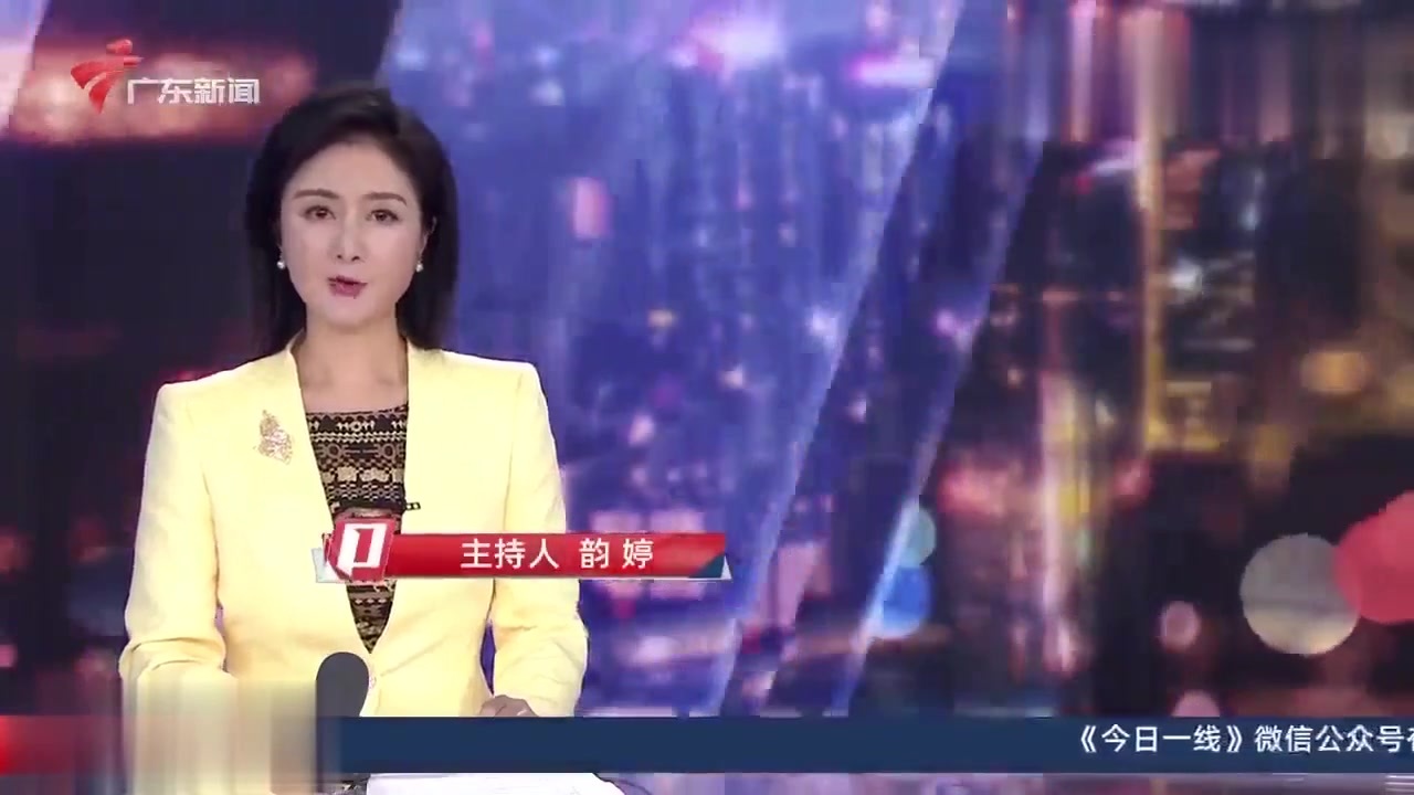 湛江吴川:高铁站里黑车抢客司机出价低被威胁?