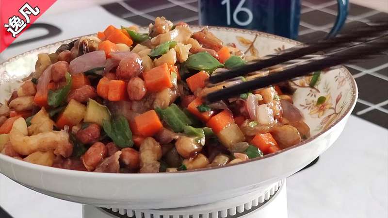 宫保鸡丁家常做法,自己做太耗时了,花时一个小时都快哭了!