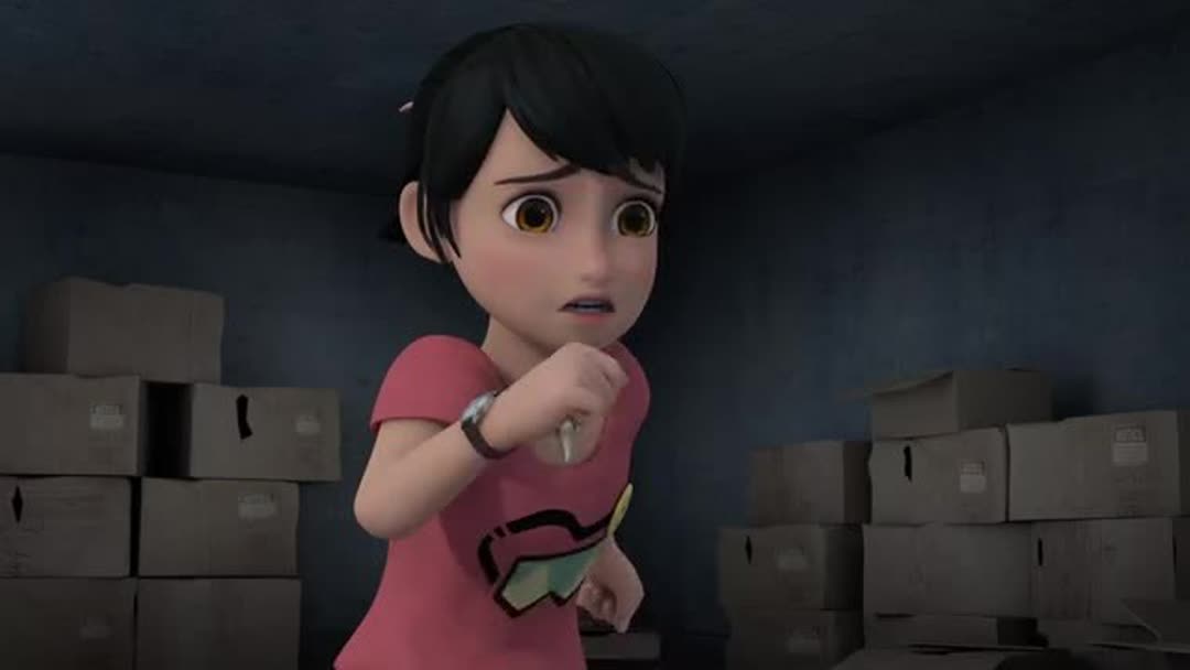 赵琳用回形针开锁