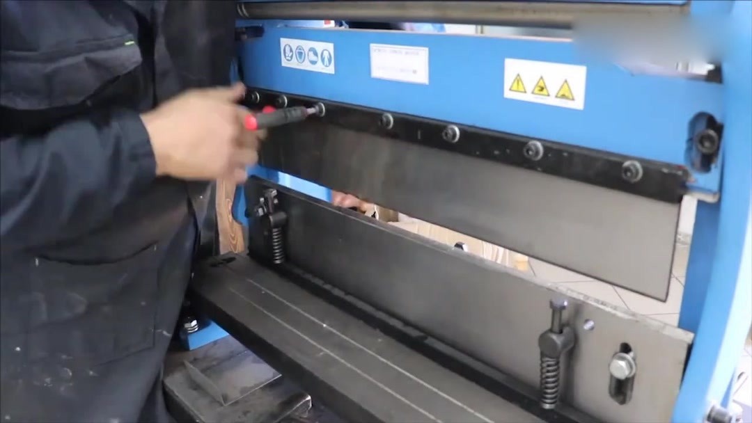 钣金外壳原来是这样制作的,长见识了