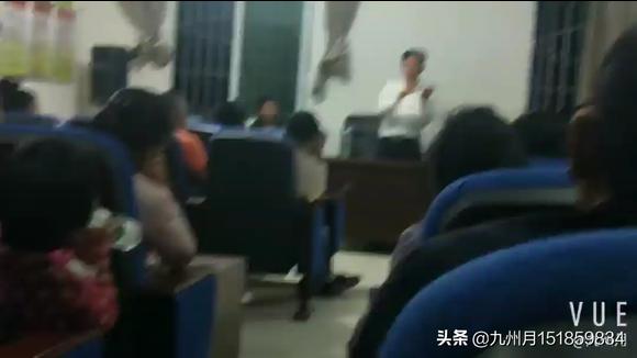 村庄学习种植枇杷|之术听专家讲。