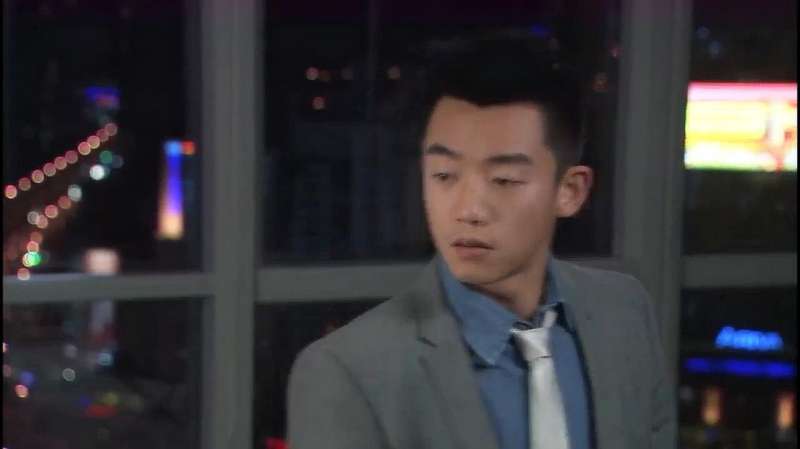 爱的秘笈:小强为阻止娜娜加班想妙招,竟切断大楼电源,服气了