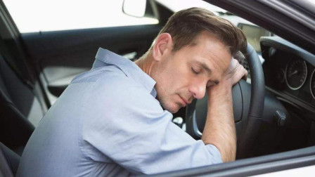 酒后在车里睡觉,交警判为酒驾惹争议!司机:开空调也不行?