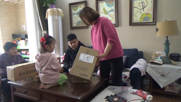 燕子花873元过年大采购,擦窗神器最贵,使用后燕子给了啥评价