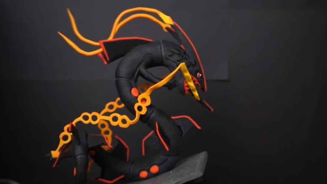 用粘土捏一个帅气的裂空座,步骤很简单,看完你学会了吗?