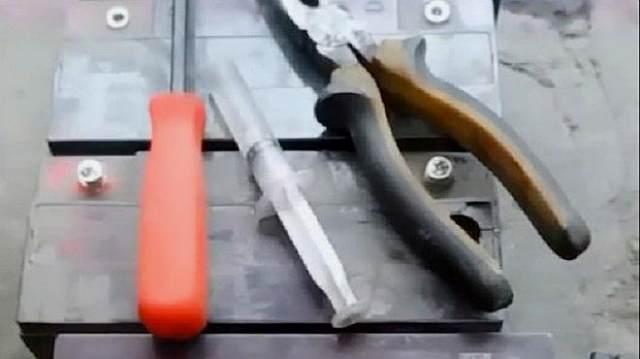 老师傅讲解:电瓶车充一晚上充不满并电瓶发热?老师傅教你一招!