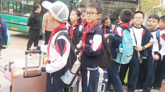 小学生到广西示范性综合实践基地游学,太开心了,估计不舍得回了