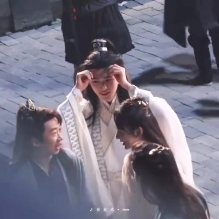 宋亚轩 这也太可爱了吧萌探探探案