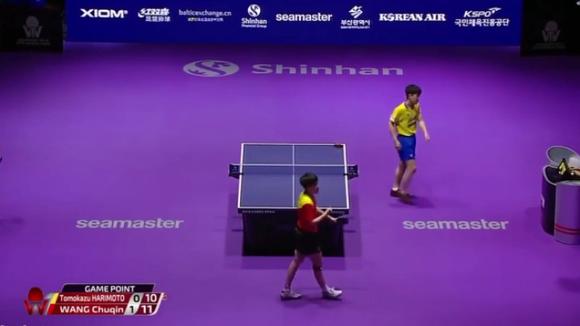 青春之战新生代的较量!大头王楚钦对决摩托张本智和 结果如何?