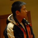 大摔摔 