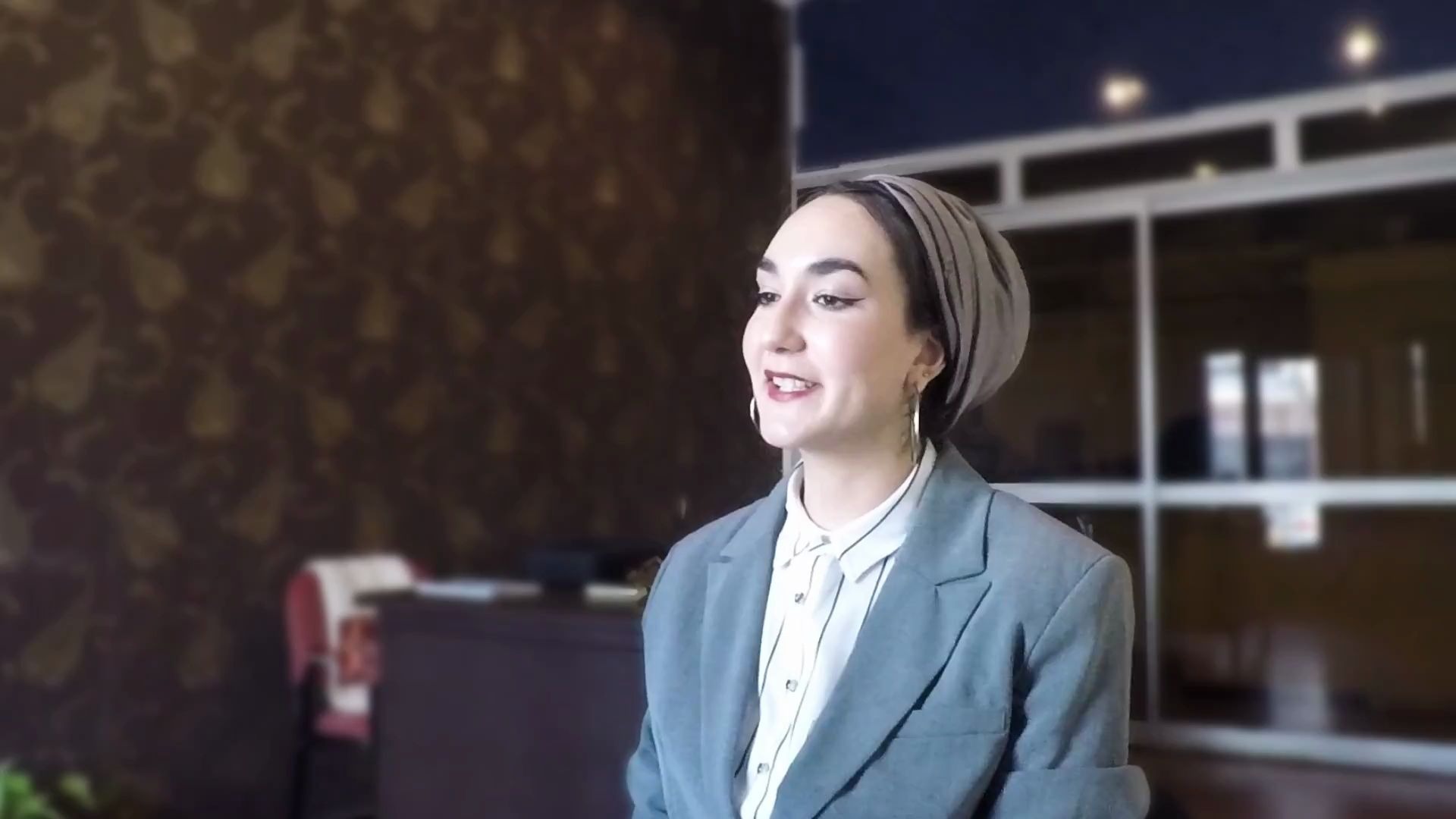 C4D教程-三维物体实拍场景运动跟踪合成视频教学