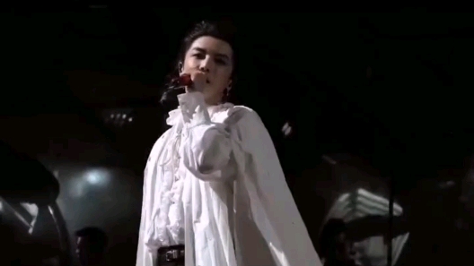 华晨宇做法现场