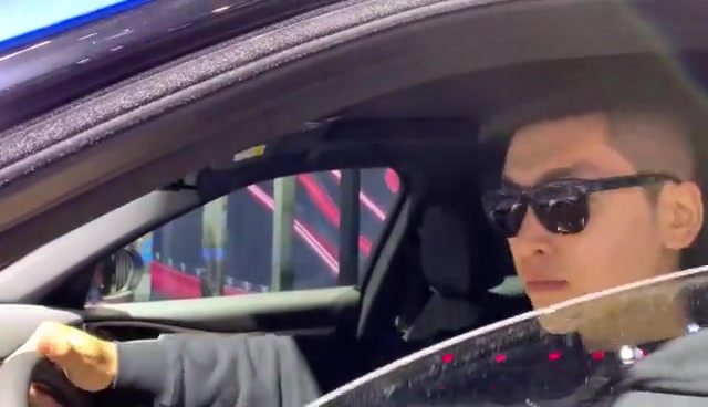 #2019上海车展# 看,汽车未来的样子