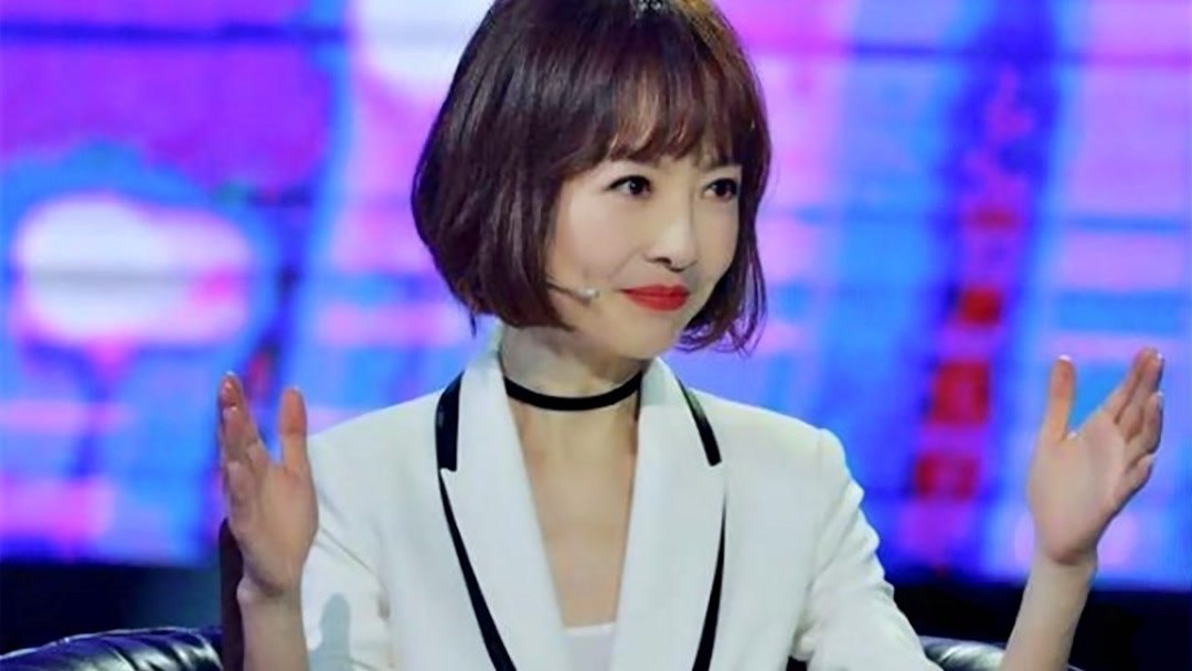 鲁豫回应瘦的原因:一顿吃七粒米都是窦文涛传的,我只是吃的慢