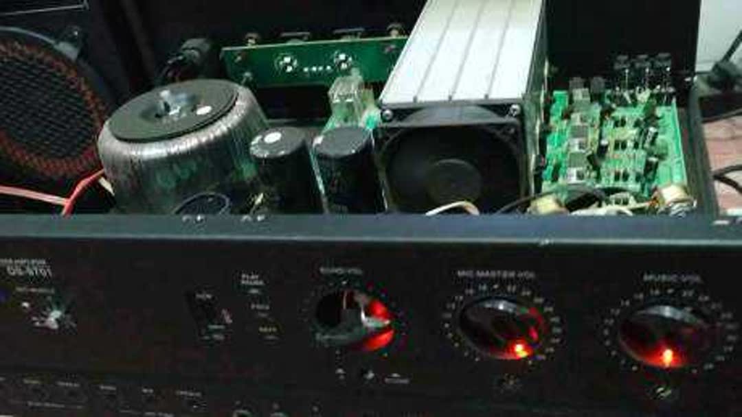 这台老功放没有声音,电位器全部更换