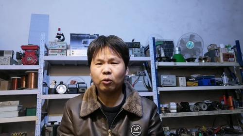 上期视频发电机为何是假的?电容器是如何充放电的