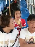 小夫妻在吵架,接下来女子一举动,看完我整个人都不好了!