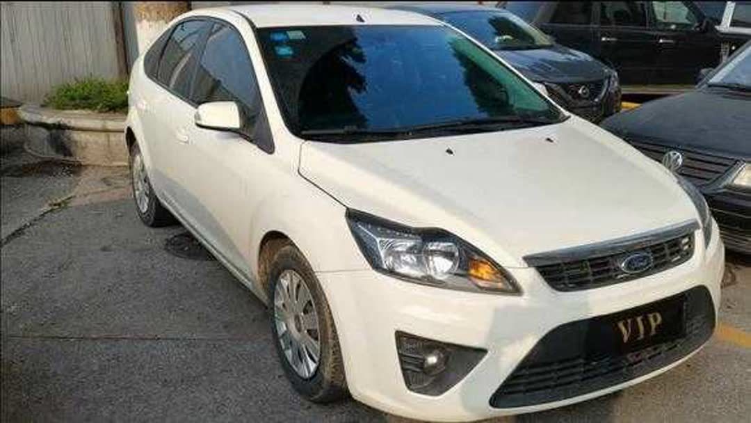 2万多的福特福克斯,家用代步练手车,合资自动挡经济适用
