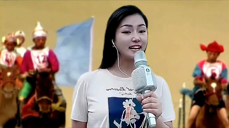 美女罗姣演唱《心上的罗加》强烈推荐