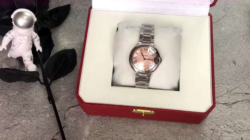 卡地亚腕表开箱,看到实物,果然是女性最爱的手表 做工完美