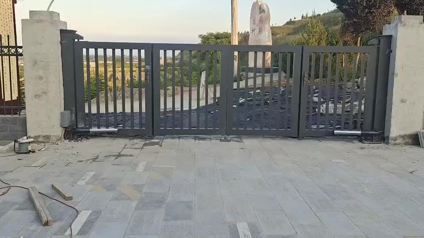 #生产厂家 #电动伸缩门 #电动门 #车牌识别 #伸缩门 #实体厂家