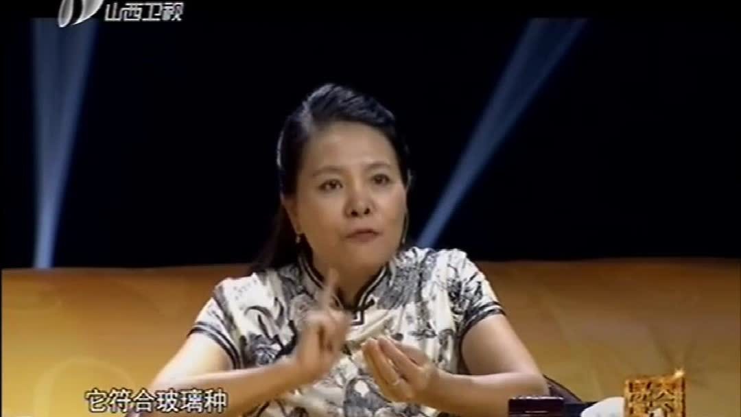 罕见玻璃种翡翠现身,专家评价像假货吓坏藏友,一顿调侃给出天价