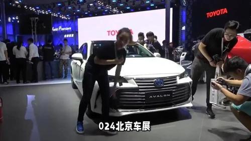 丰田凯美瑞优缺点全解析:可靠性高但操控稍逊