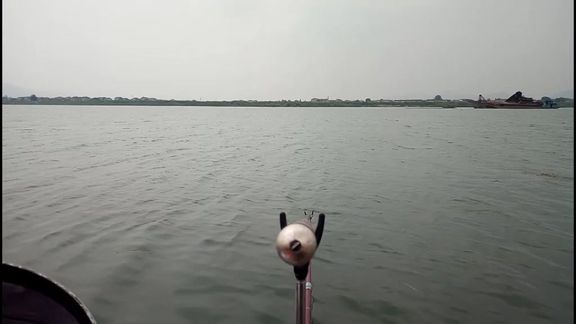 本是红楼不归客,却因鲲鱼恋浮沉,星空不问夜钓人,岁月不负钓鱼人!#...