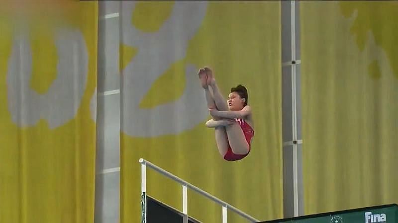 回顾精彩时刻,15岁小将张家齐完美一跳,太震撼了!