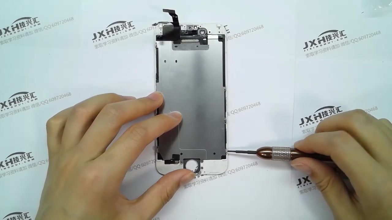 【自己组装苹果6】怎样安装屏幕组件