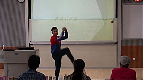 体育试讲视频-中小学体育教师编制招聘面试无生试讲优秀示范视频4