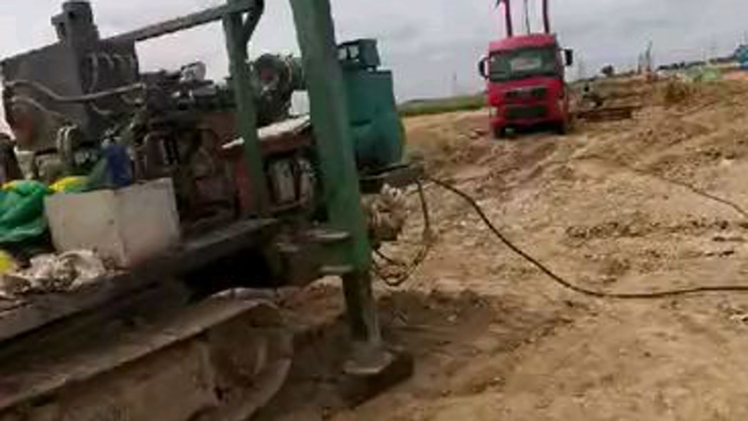 大型钻井机200米水井钻机设备钻井机液压打井机