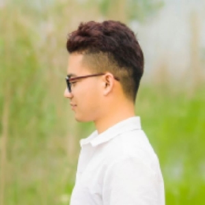 请叫我帅帅学长 
