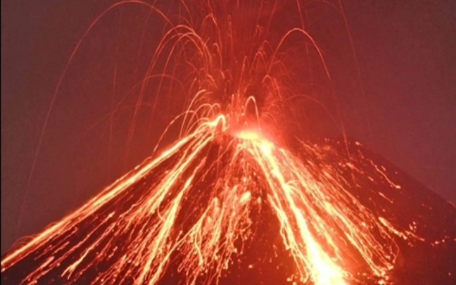 科普,火山为什么会喷火呢