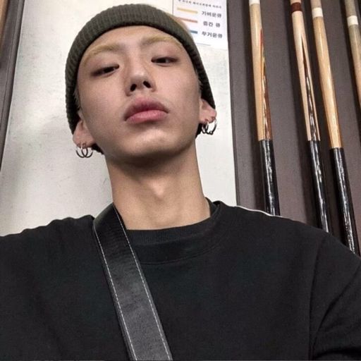 请问你是鹏鹏嘛 