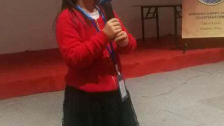 20181103青岛快乐家庭双语演讲俱乐部第172次会议既定演讲小俏妞