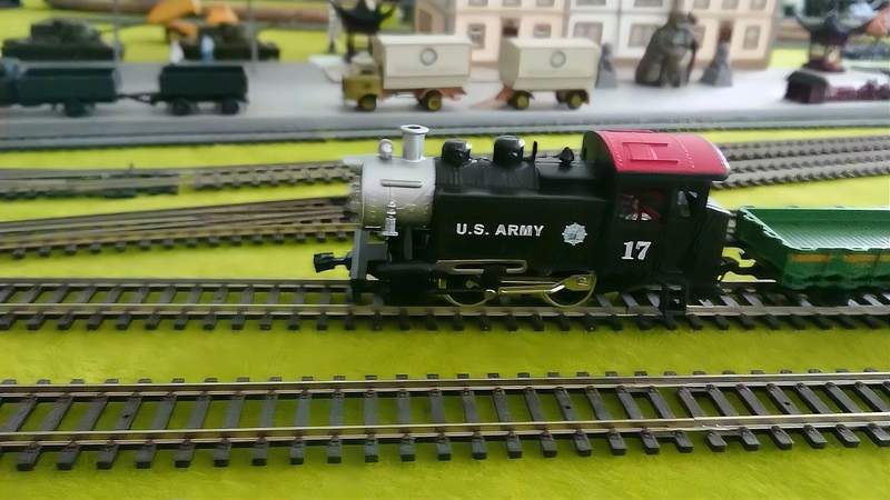 复古风的老爷蒸汽火车模型,沙盘视频