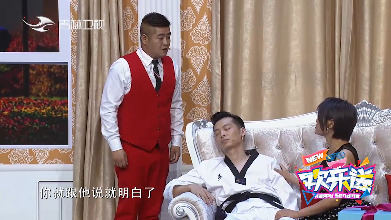 【小品】娇娇讲述哥哥的护妹历史,王龙听完吓得拔腿就跑,太逗