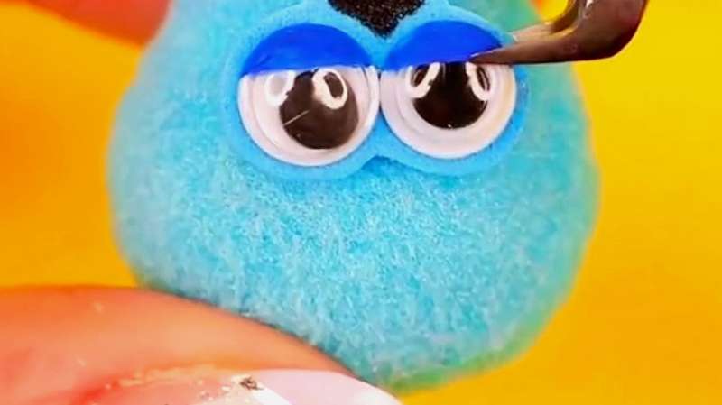 你有毛绒娃娃吗,芭比也想要给她做一个吧