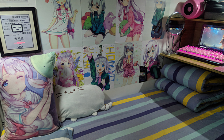 【大学宿舍】老夫的少女心啊 肥宅标配宿舍工作环境 耗时一星期搭建...