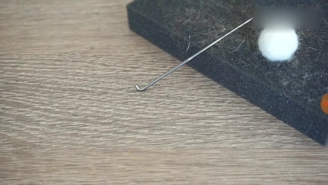 可爱的羊毛毡制作方法,学会这些就可以愉快的玩耍了