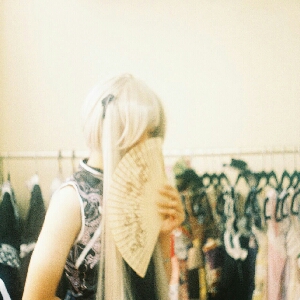 人工智能洛亦天 