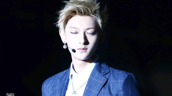 黄子稻 舍不得 看指针旋转它在倒计时 在一起的时间慢慢流逝