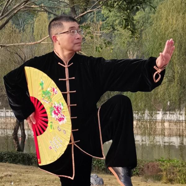 洪城云岫 